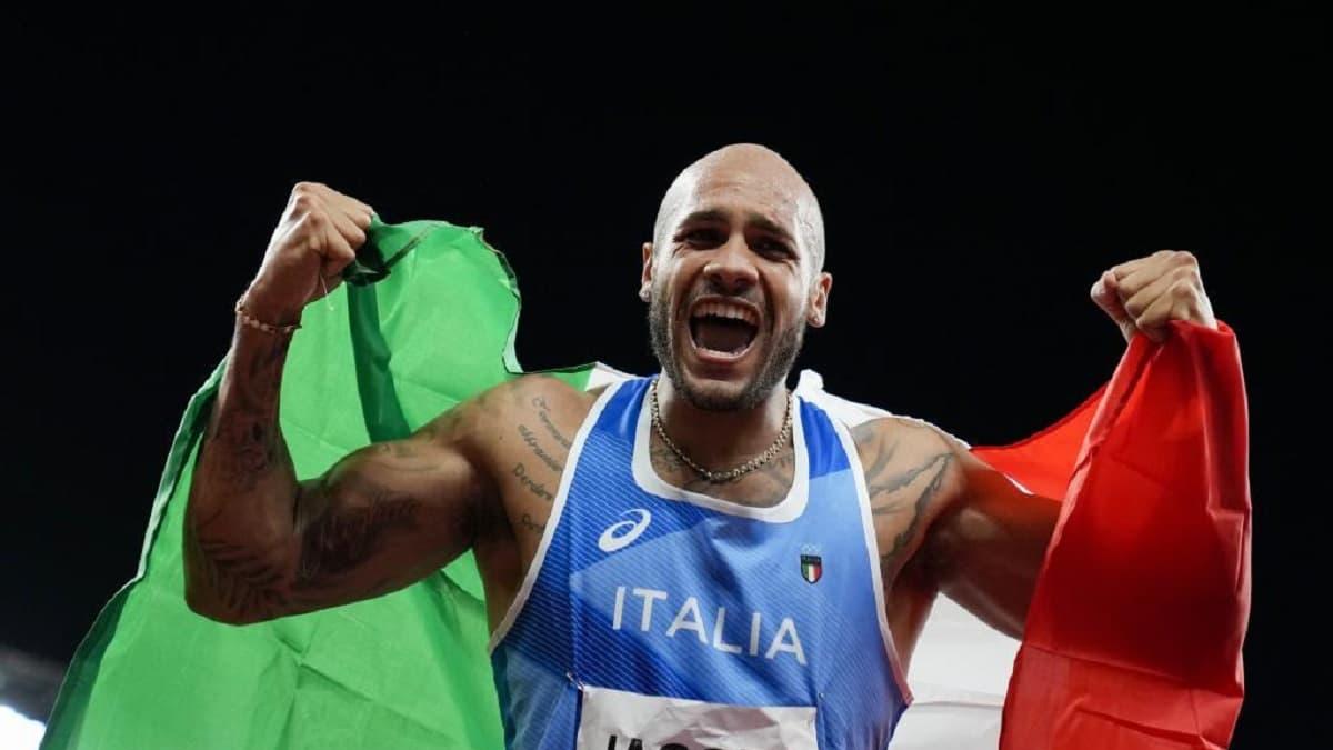 Olympic Champion Marcell Jacobs Wins World Indoor 60m Title | Watch ...