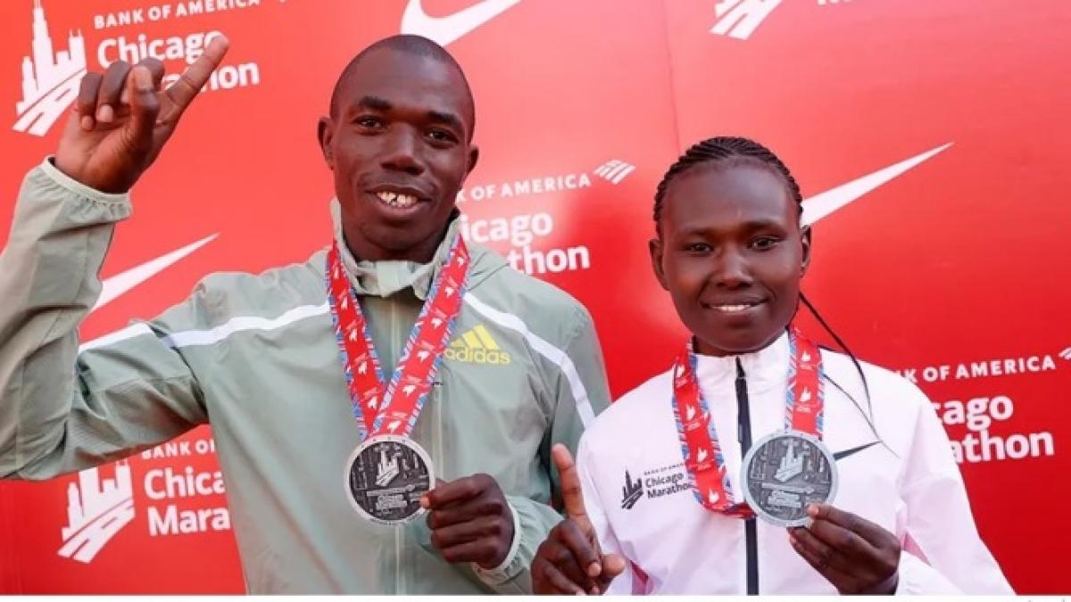 Men's and Women's Preview for the Chicago Marathon | Watch Athletics