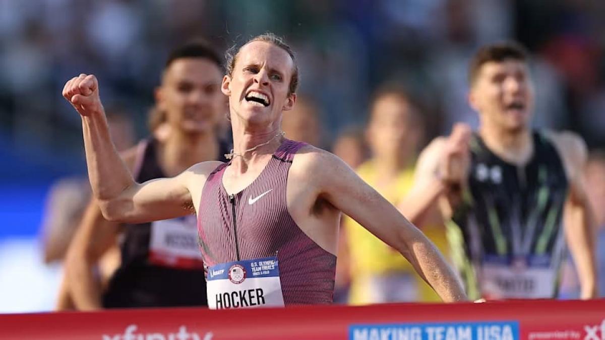 Cole Hocker Wins Unexpected Men's 1500m Olympic Title in Paris | Watch ...