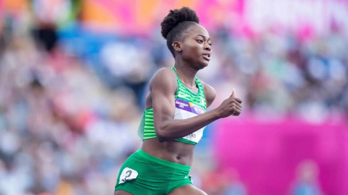 Nigerian Favour Ofili Shatters World 150m Record at the Atlanta City ...