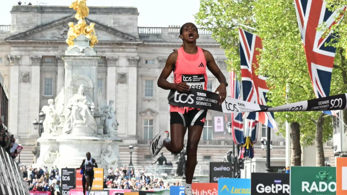London Marathon: Tigst Assefa set new women’s-only world record in 2:15 ...
