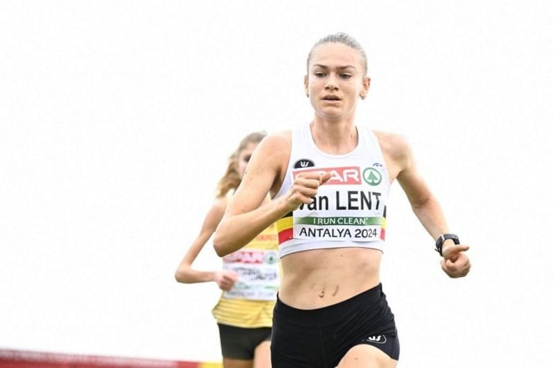 Jana Van Lent Sets European10km with 30:10 in Nice | Watch Athletics