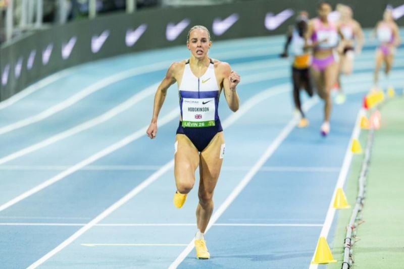 Keely Hodgkinson Breaks 800m World Record with 1:54.87 in Liévin ...